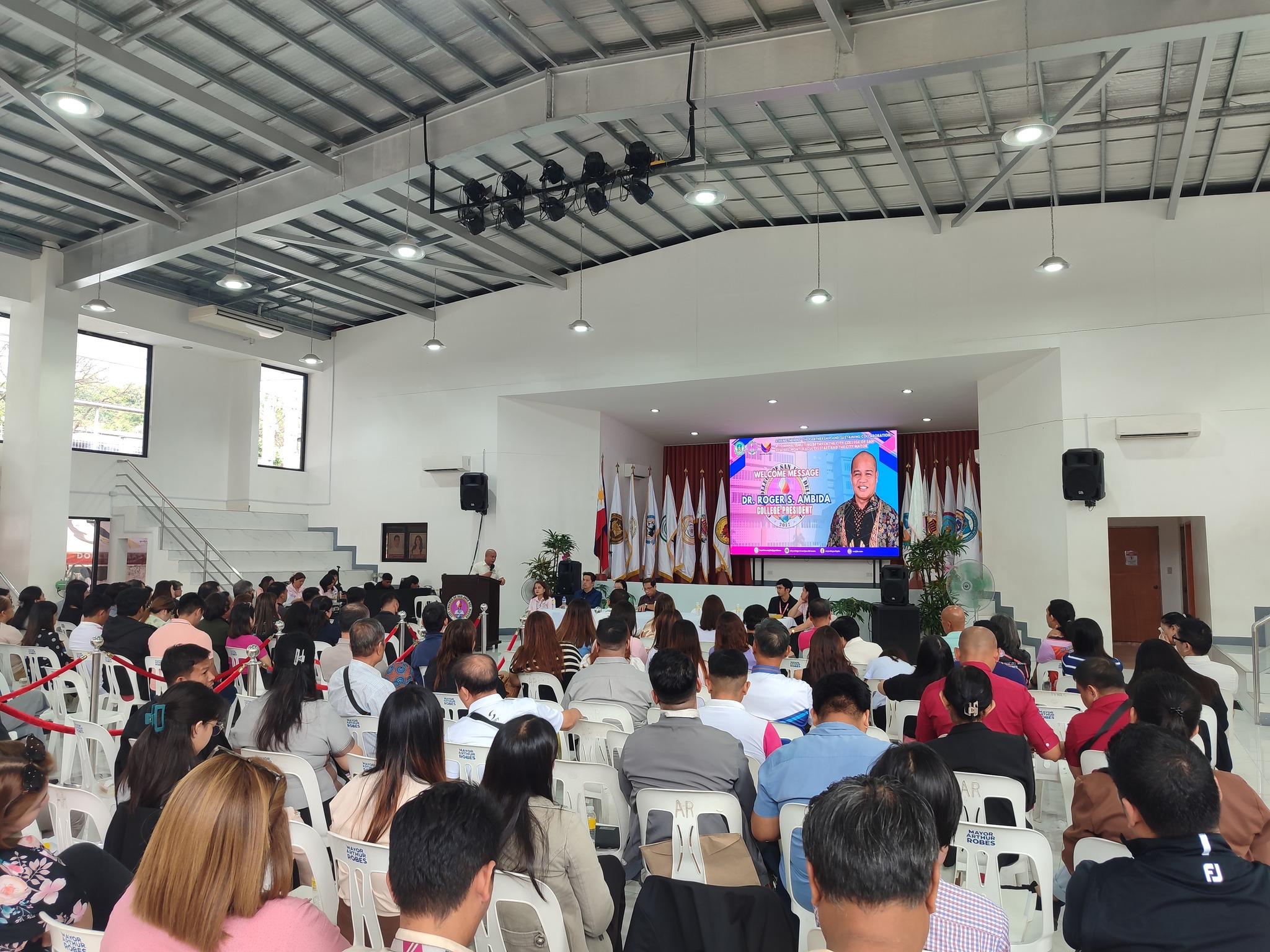 CITY COLLEGE OF SJDM - Home